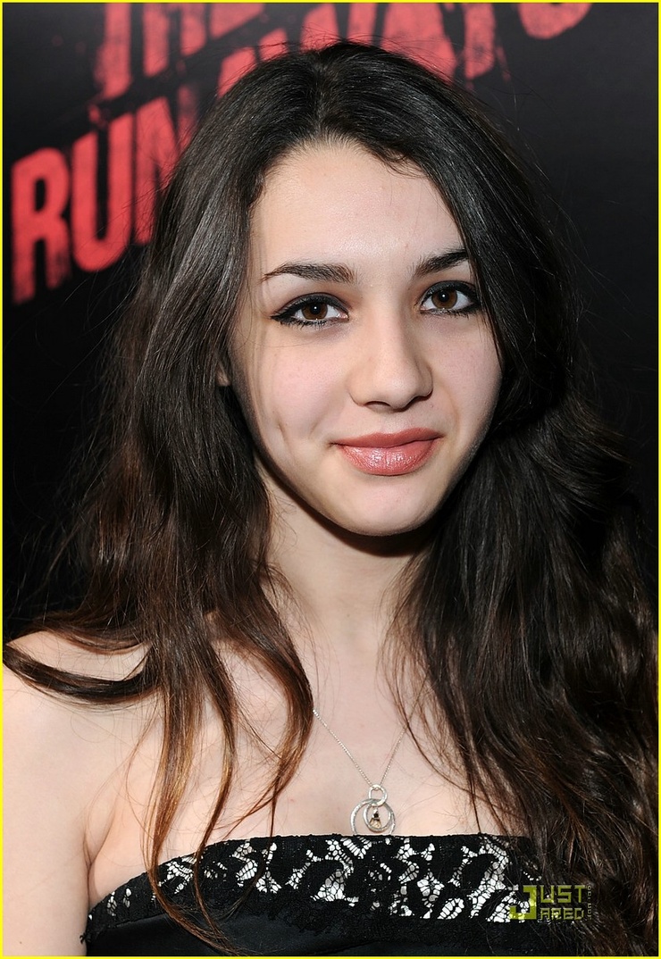 Image of Hannah Marks