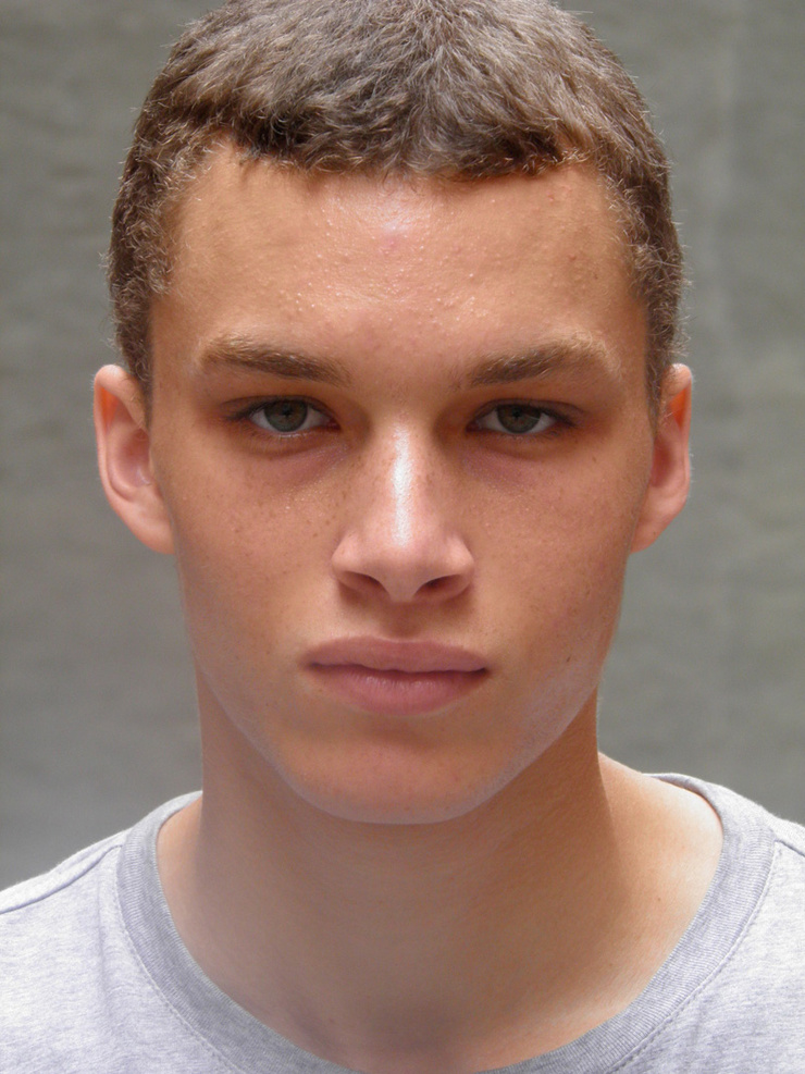 Picture of Louis Mayhew