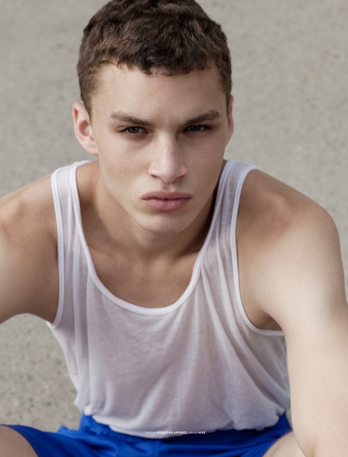 Picture of Louis Mayhew