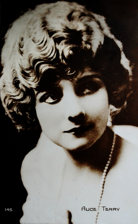 Picture of Alice Terry