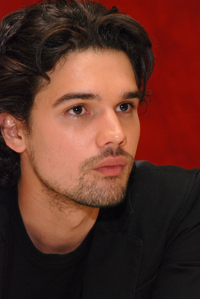 Picture of Steven Strait