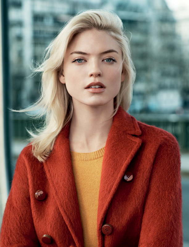 Picture of Martha Hunt