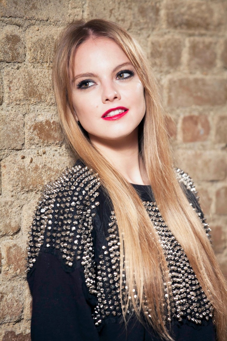 Laura Hayden picture