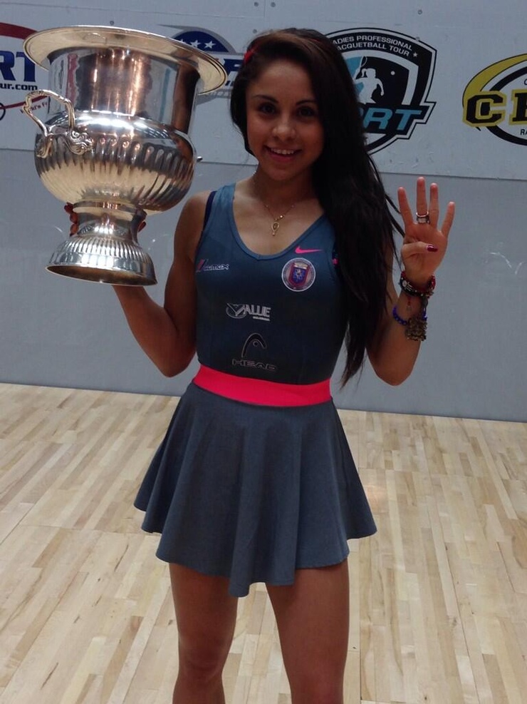 Paola Longoria image