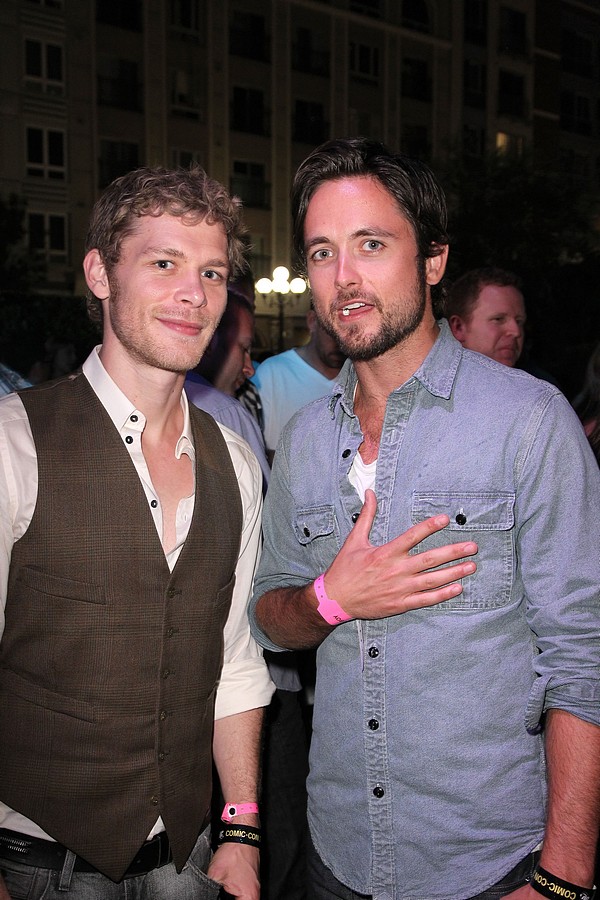 Picture of Justin Chatwin