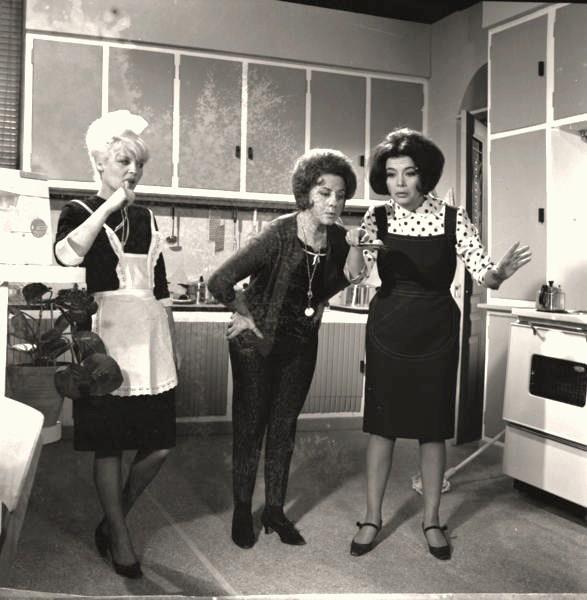 Picture of Mia trelli... trelli oikogeneia