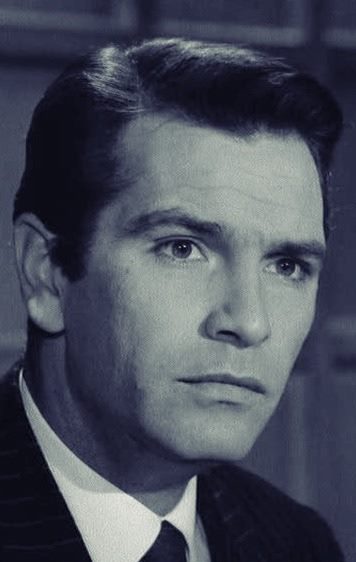 Picture of Nikos Kourkoulos