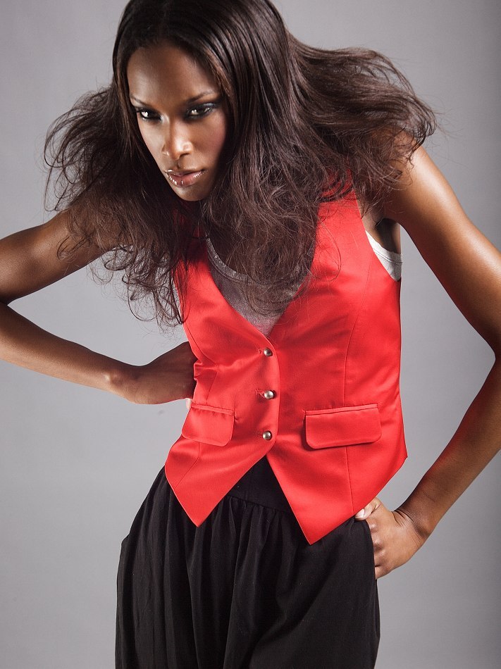 Teyona Anderson image