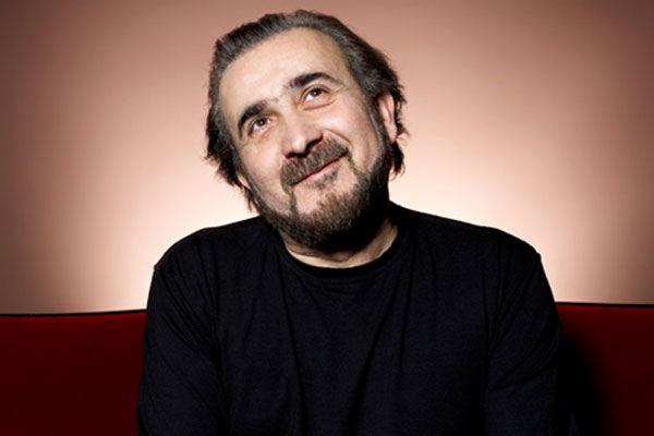 Picture of Lakis Lazopoulos