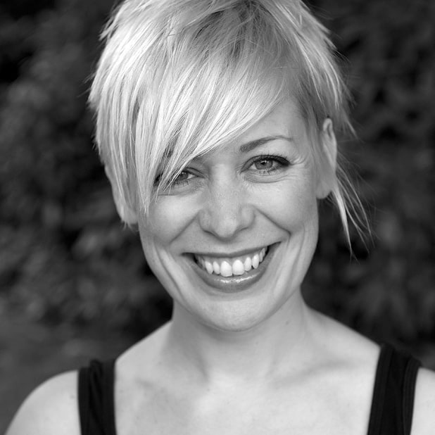 Cora Bisset image