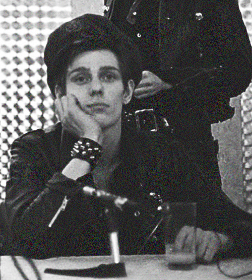 Picture of Paul Simonon