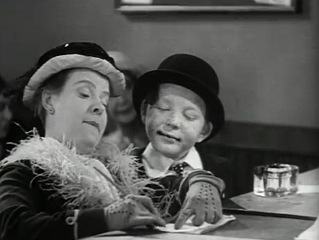 Daphne Pollard, Ginger Connelly