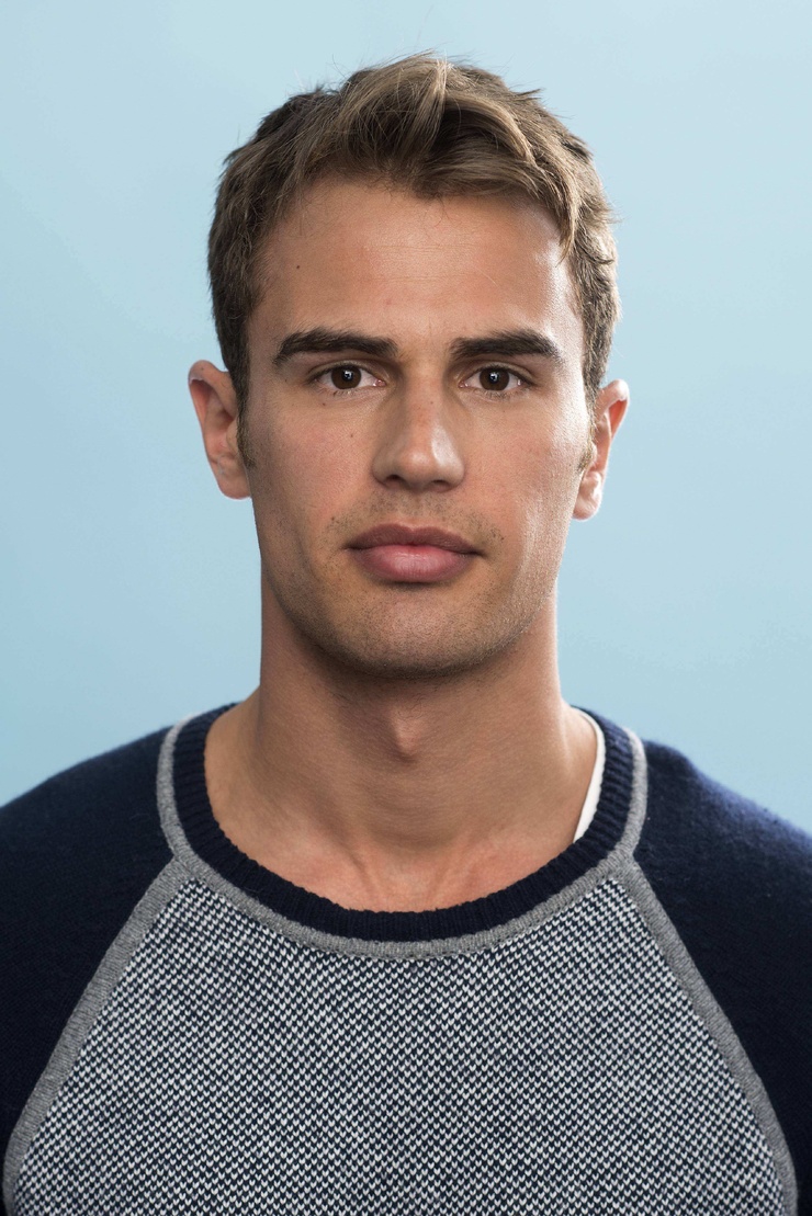 Picture of Theo James