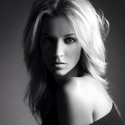 Sabina Gadecki image