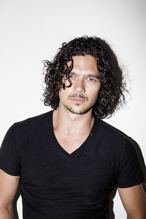 Luke Arnold picture