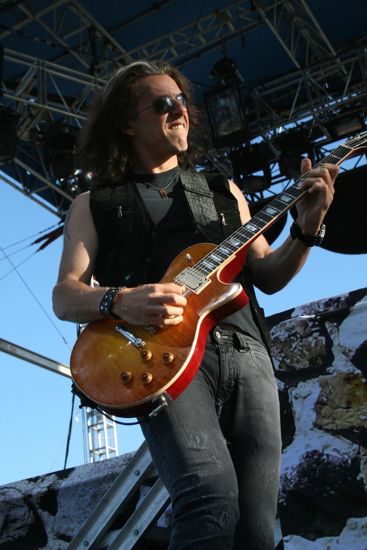 Picture of Alex Skolnick