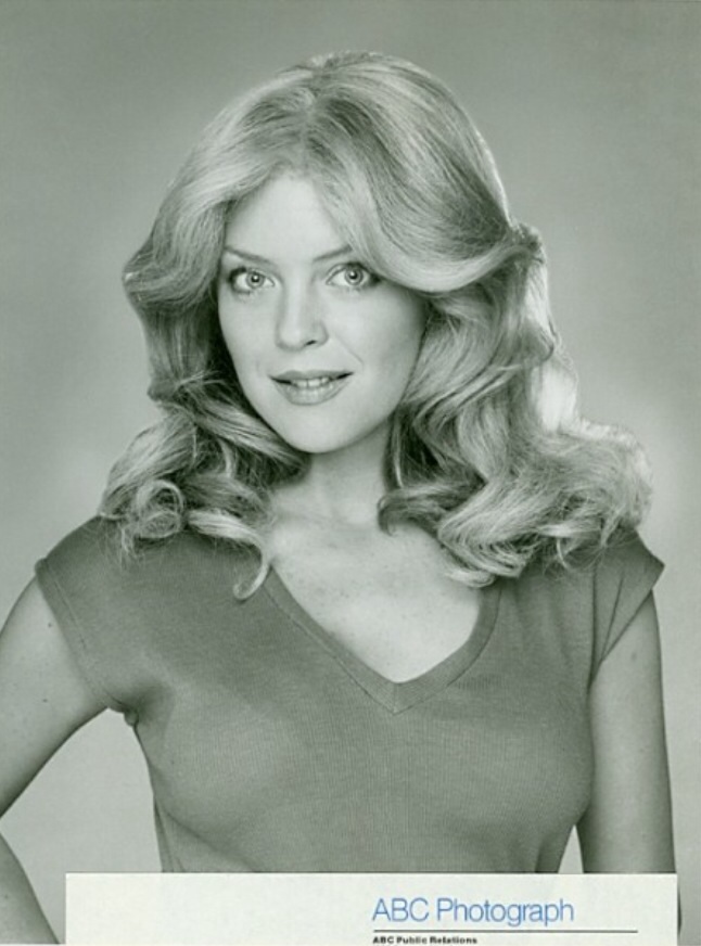 Picture of Lydia Cornell