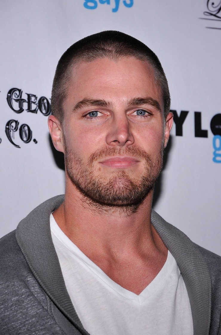 Picture of Stephen Amell