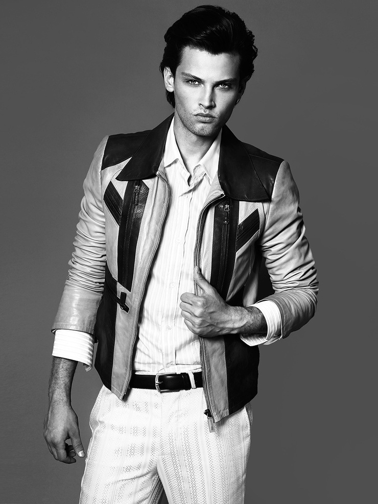 Picture of Taylor Fuchs