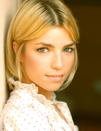 Picture of Angela Trimbur