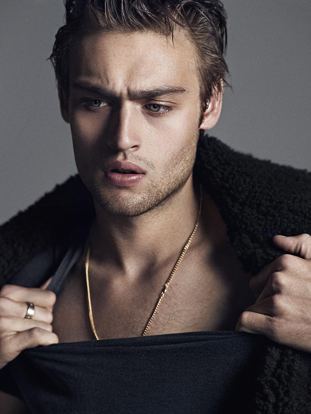 Picture of Douglas Booth