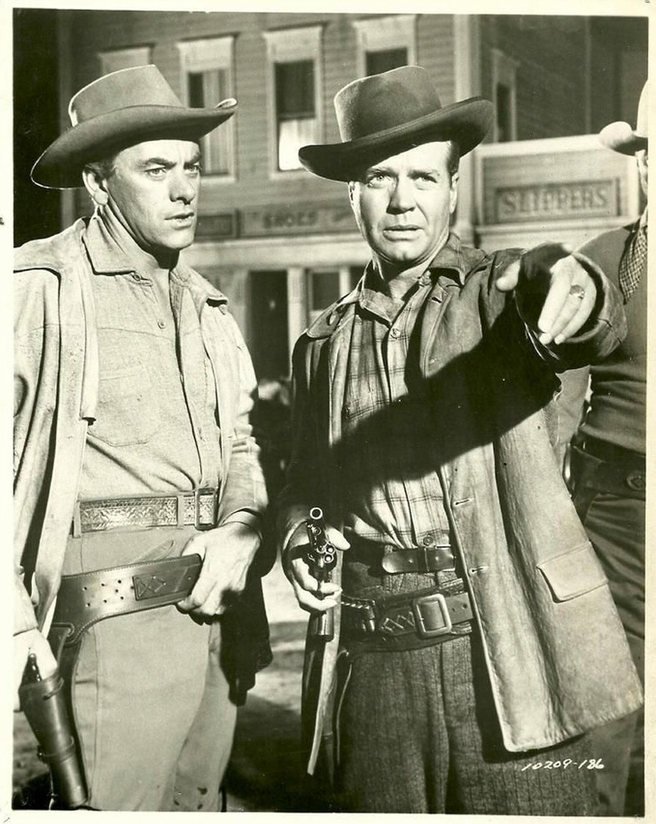 John Ireland, Lyle Bettger