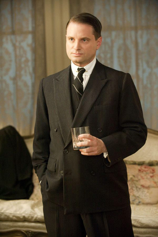 Picture of Shea Whigham