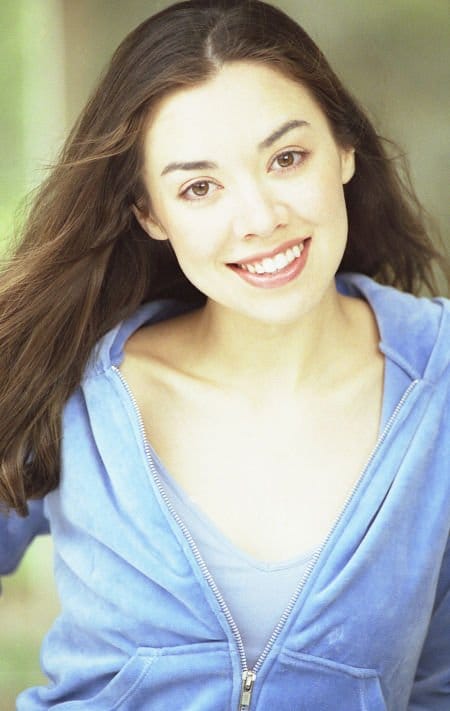 Tara Platt image