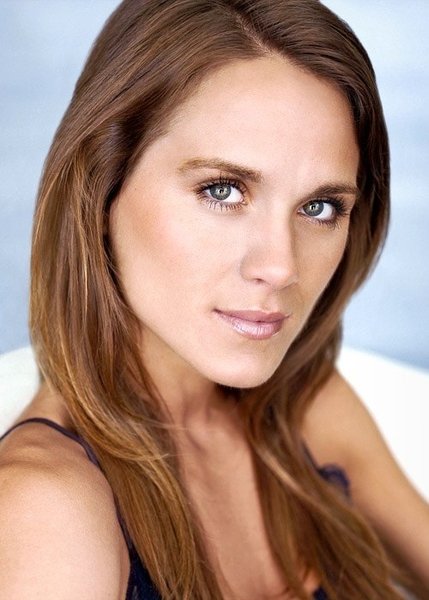 Picture of Shauna Dillard