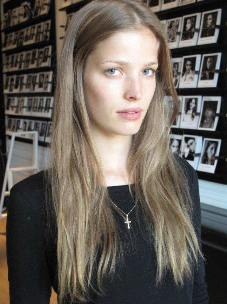 Picture of Alisa Ahmann