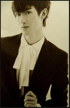 Picture of Zhou Mi