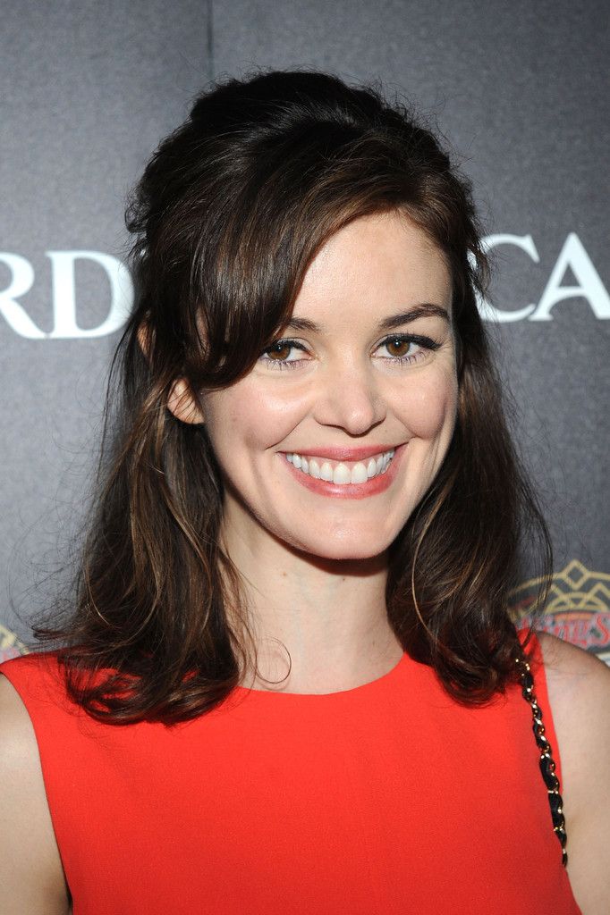 Picture of Nora Zehetner