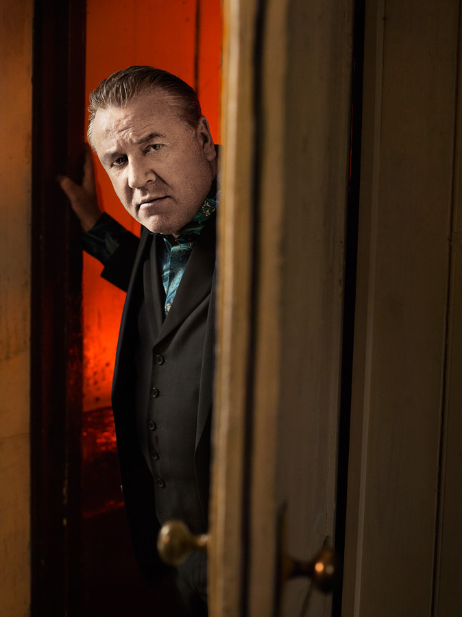 Ray Winstone picture