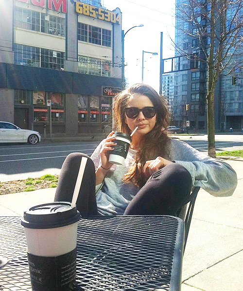 Picture of Shelley Hennig