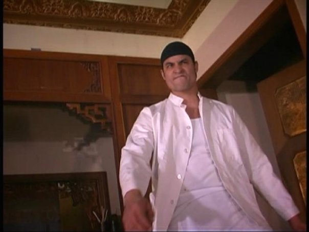 Crouching Waiter Hidden Chef image