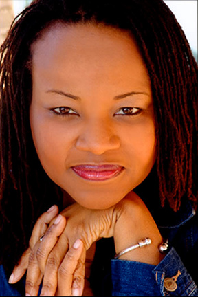 Picture of Denise Lee