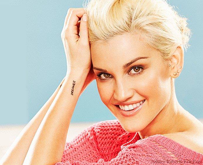 Picture of Ashley Roberts