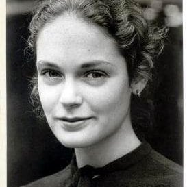 Elizabeth Hartman image