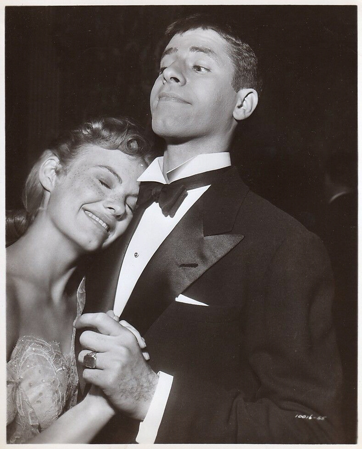 Picture of The Stooge