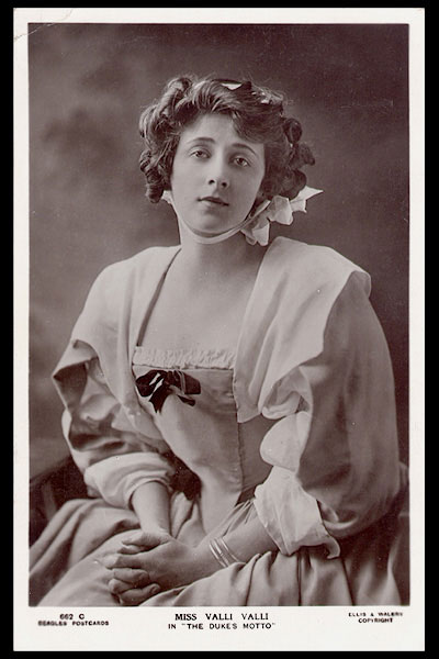 Image of Valli Valli