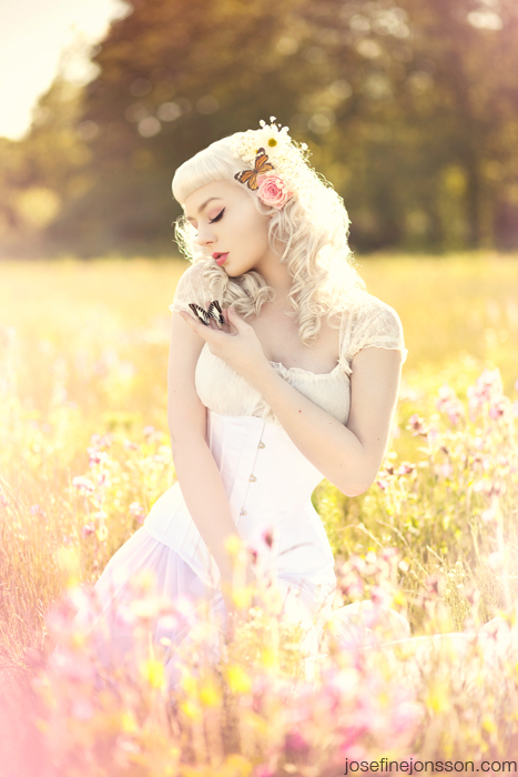 Picture of Miss Loulou