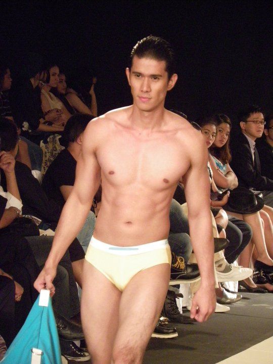 Cris Lomotan picture