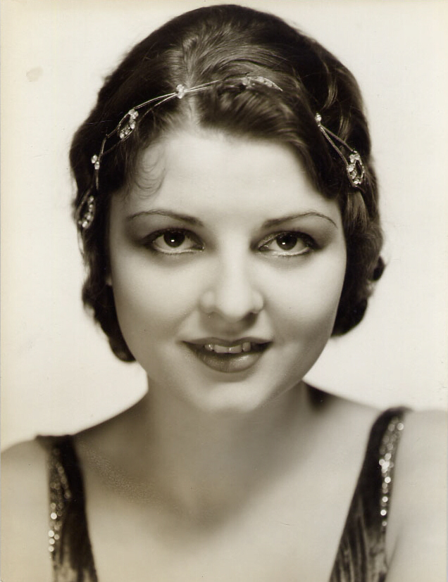 Lilian Bond picture