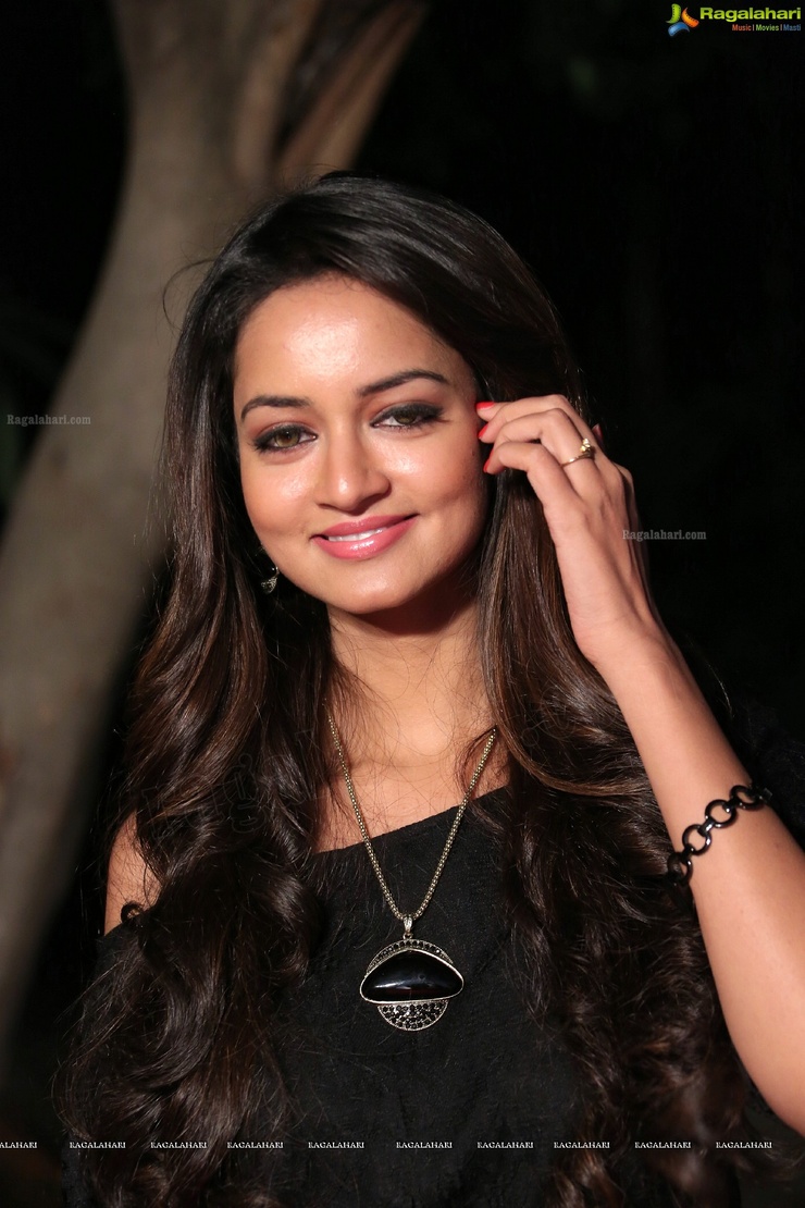 Picture of Shanvi Srivastava
