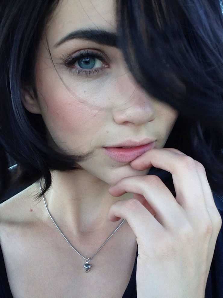 Picture of Emily Rudd