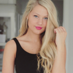 Picture of Aurora Mohn