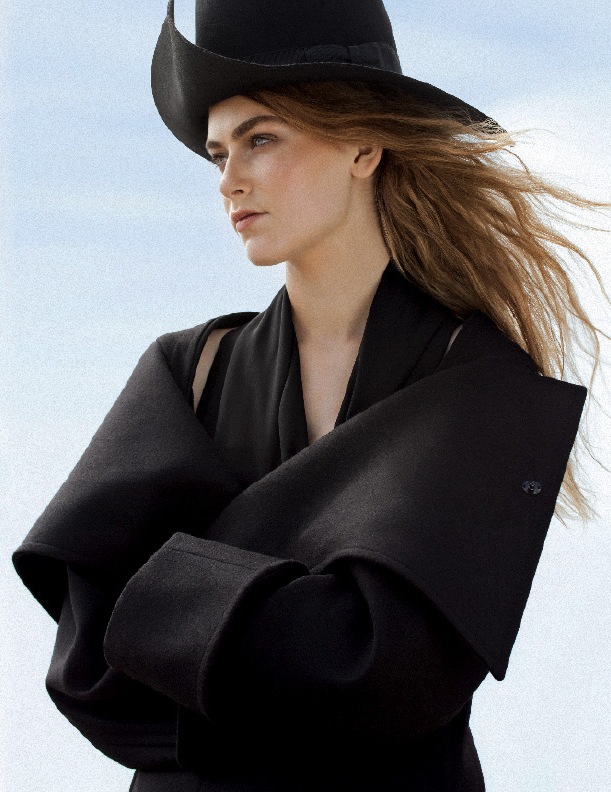 Picture of Eve Delf
