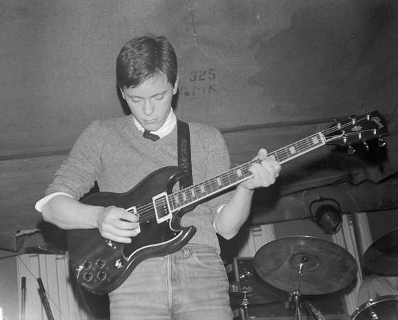 Bernard Sumner image