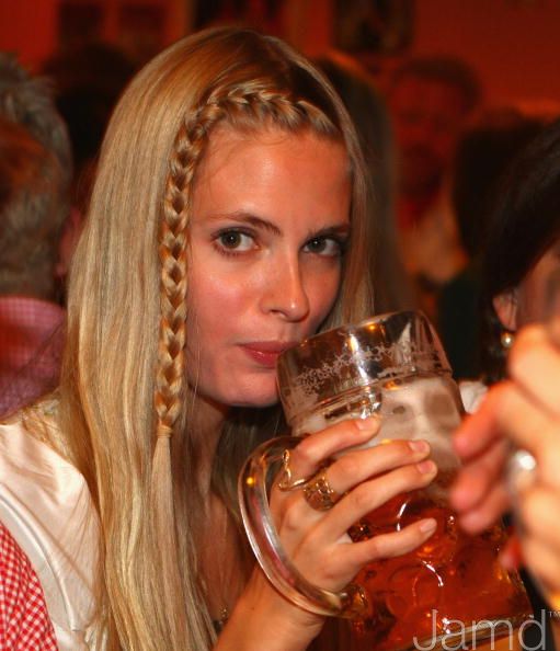 Picture of Julia Stegner