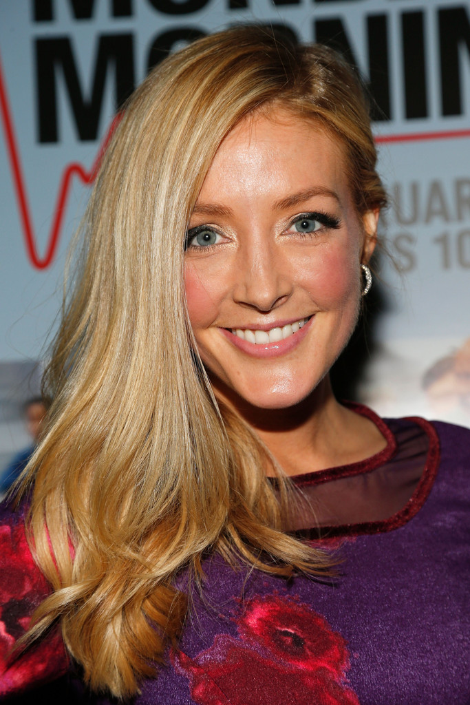 Picture of Jennifer Finnigan
